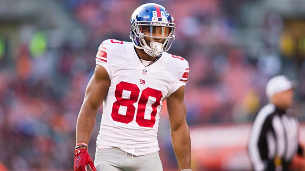 Free agent Victor Cruz reportedly visits with the Carolina Panthers ...