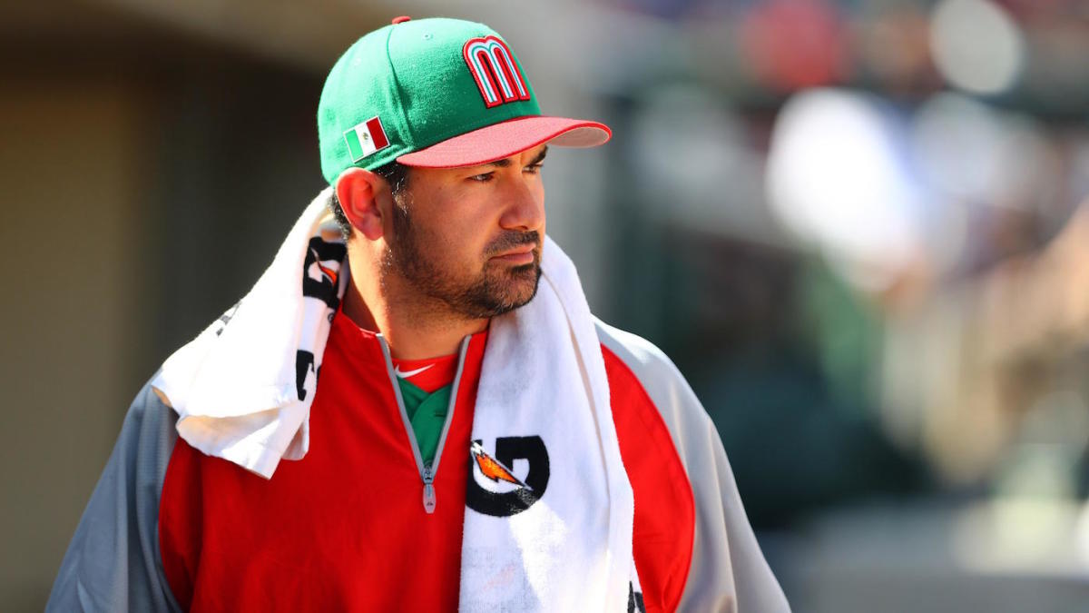 Frustrated Adrian Gonzalez rips the WBC, says he'll never play in it ...