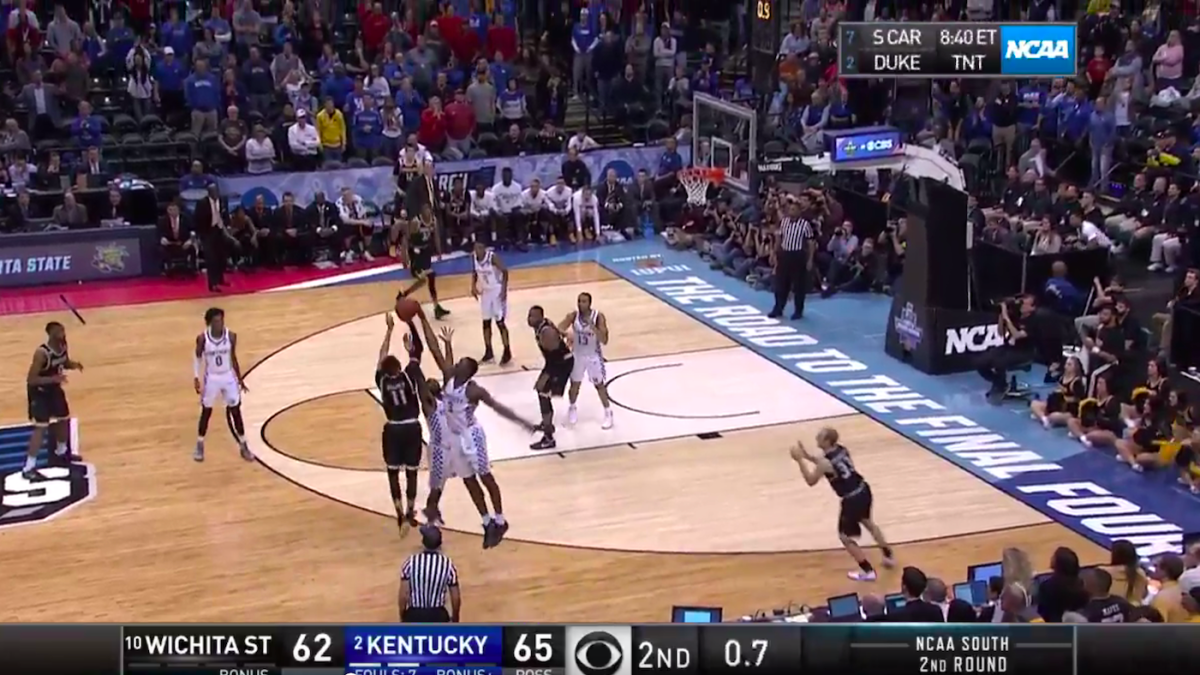 NCAA Tournament 2017: Kentucky blocks Wichita's last two shots to ...