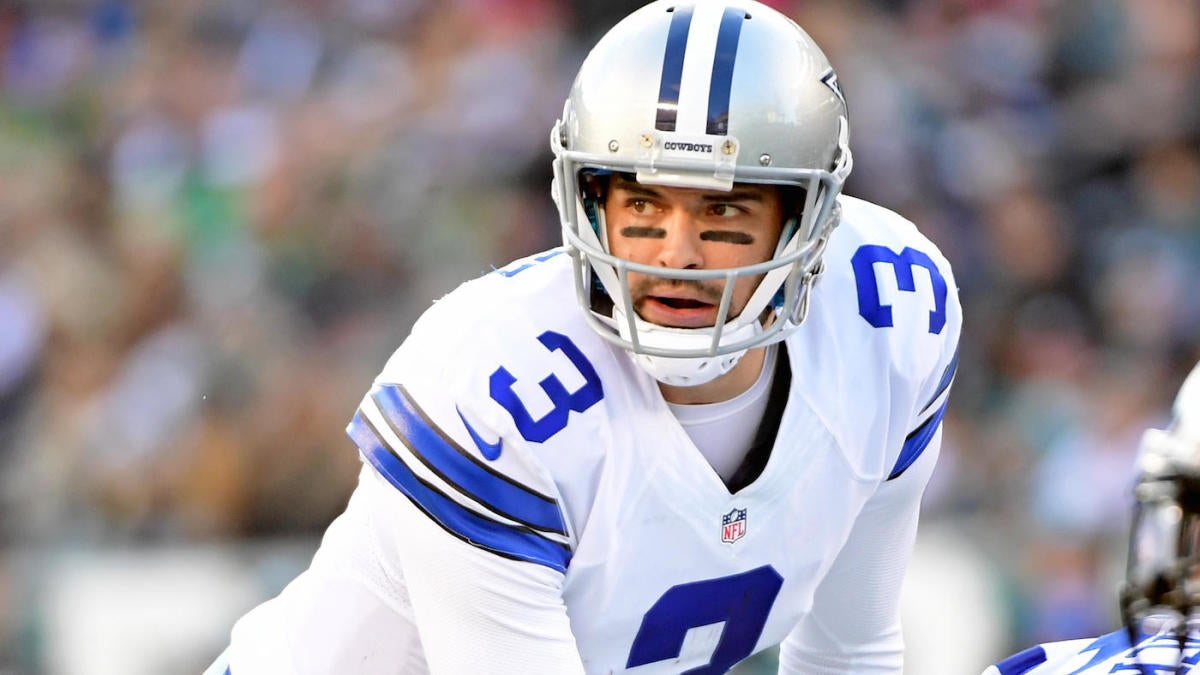Mark Sanchez reportedly suffers knee injury, could miss Bears ...
