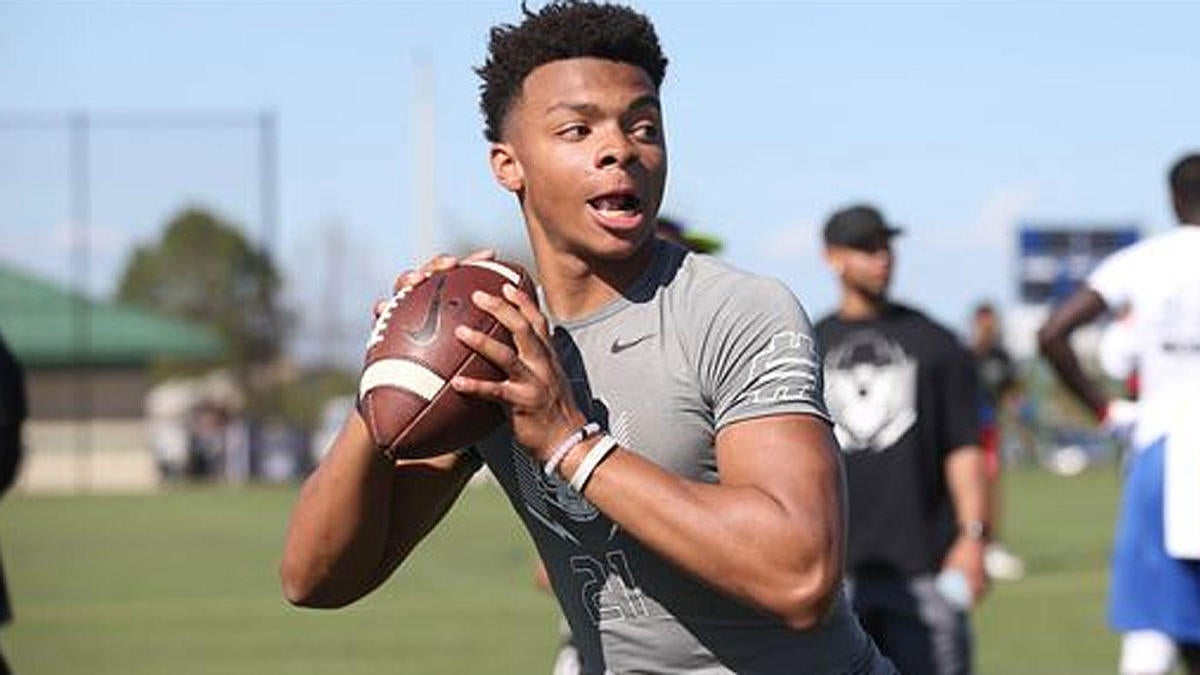 In landing five-star Justin Fields, Georgia nets a transcendent ...