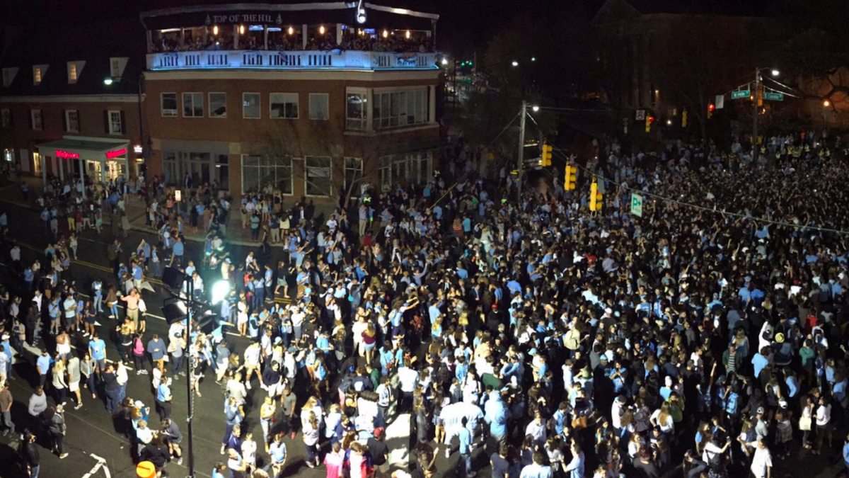 Final Four 2017: UNC fans celebrate in streets after victory over ...