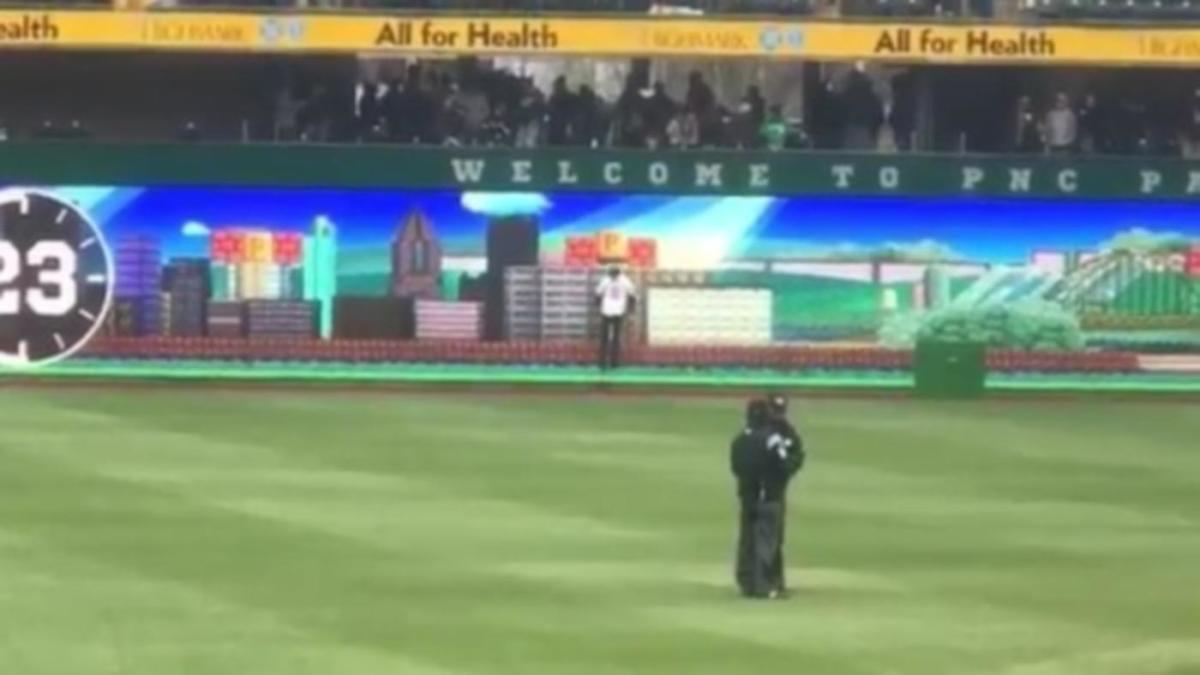 WATCH: The Pirates are playing real-life video games on new right field ...