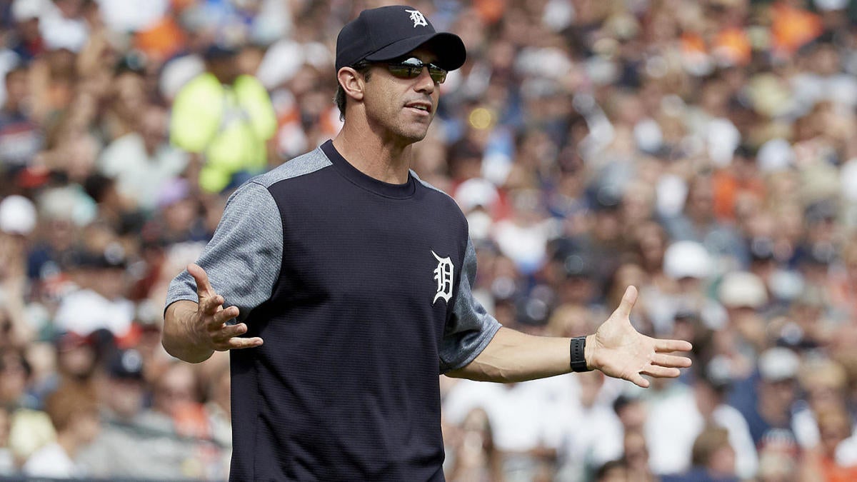 Tigers announce that manager Brad Ausmus will not return for 2018 ...