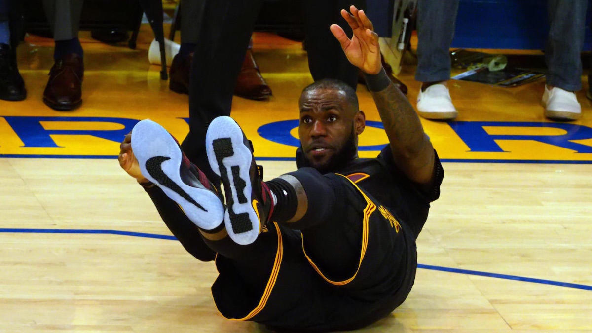 WATCH: LeBron posts cryptic workout video with screaming lyrics and ...