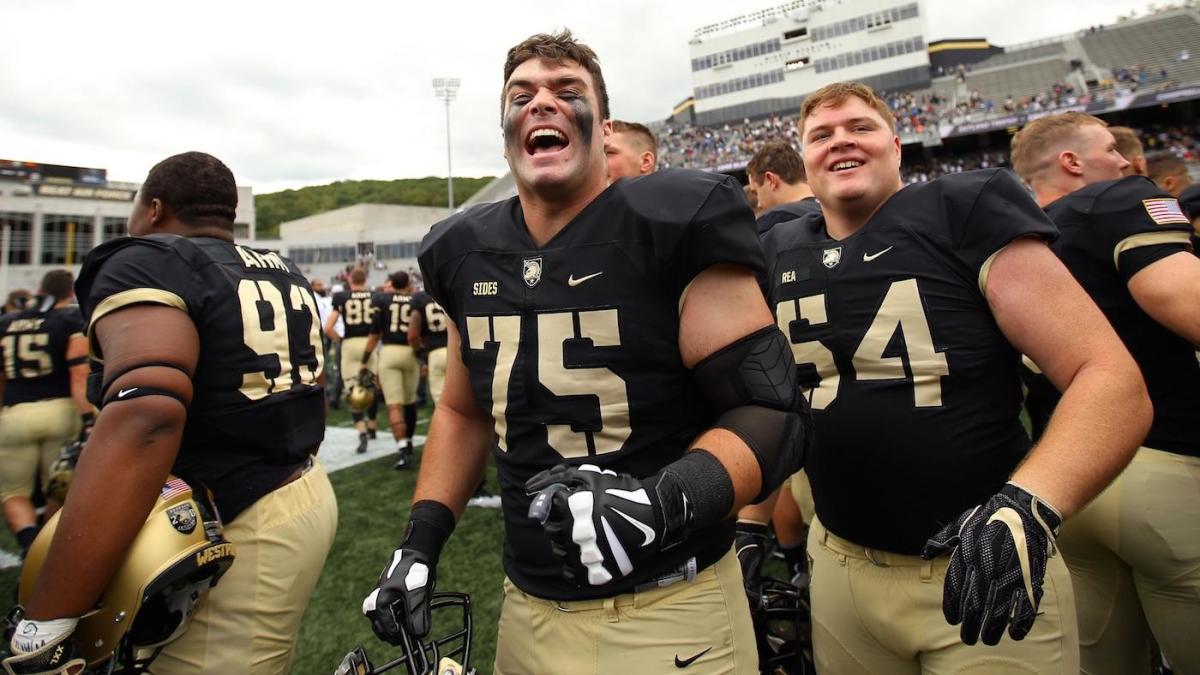 WATCH: Army thrills with a late fake punt to seal a fourth-quarter ...
