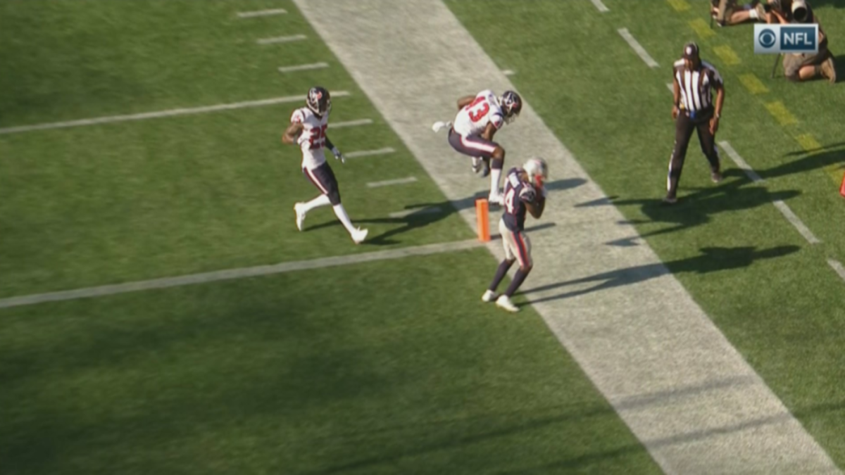 WATCH: Patriots' Tom Brady, Brandin Cooks combine for toe-tapping, game ...