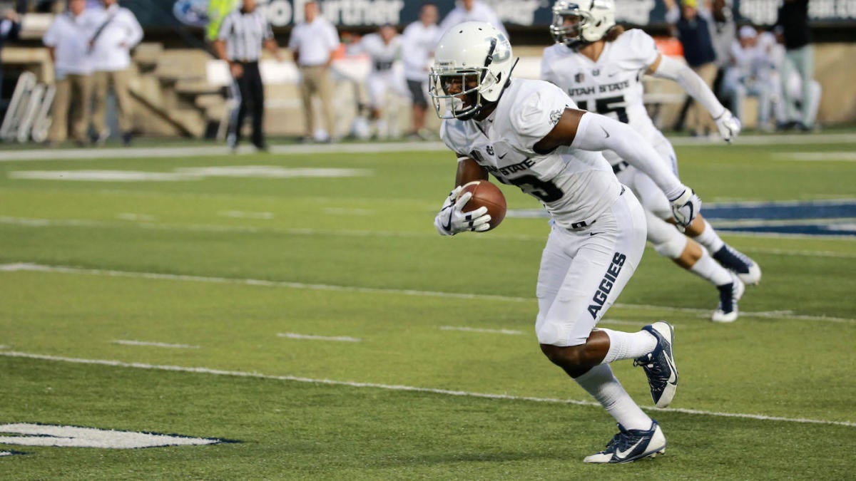 College Football Players of the Week: Utah State's Jalen Davis ...