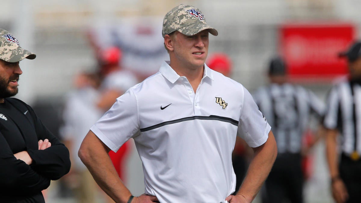 UCF coach Scott Frost taking scout-team QB reps to prepare team for ...