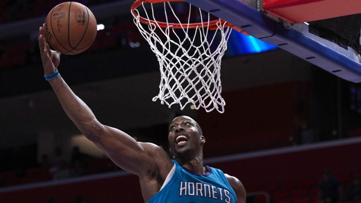 WATCH: Dwight Howard went to Charlotte and somehow turned into a point ...