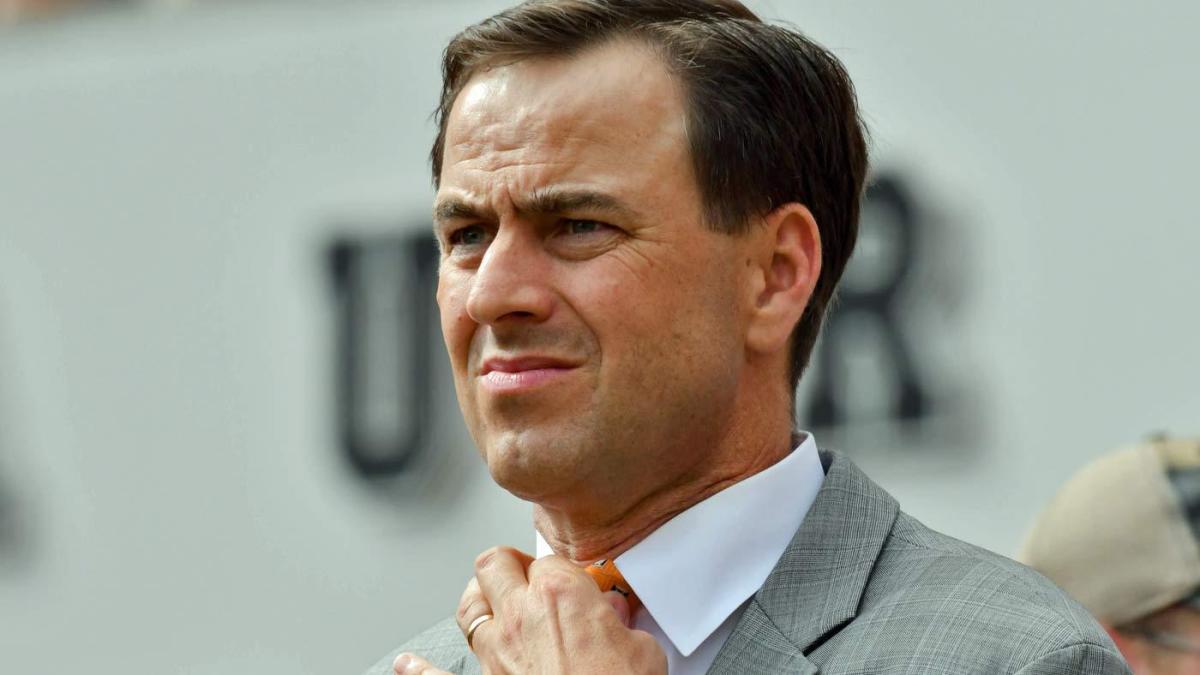 Leadership change at Wake Forest sees former Tennessee AD John Currie ...