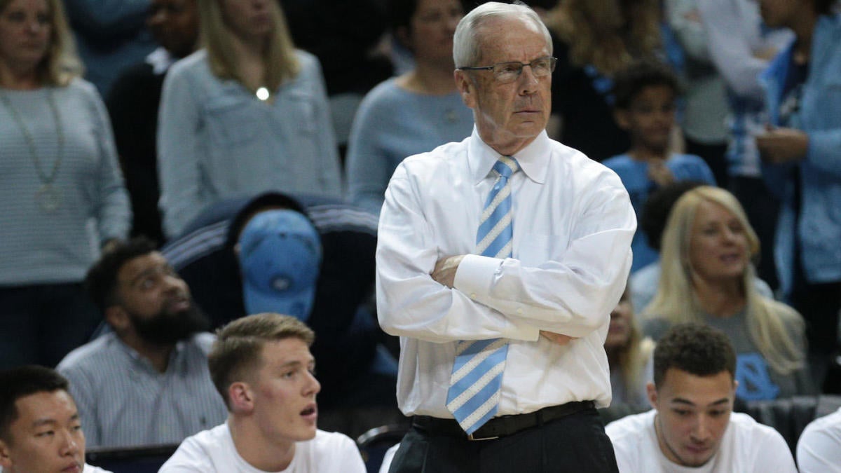 WATCH: North Carolina's Roy Williams hilariously fails to rip suit ...