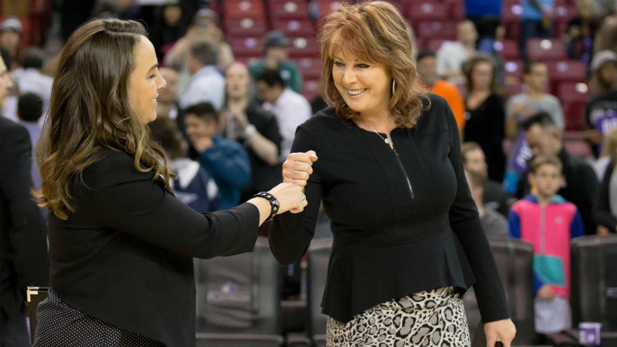 Hall of Famer Nancy Lieberman becomes first female head coach in BIG3 ...