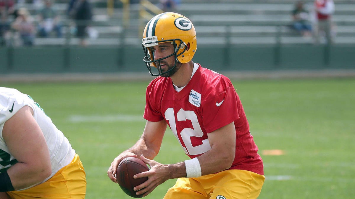 Aaron Rodgers on Packers' rookie corners: 'I'm going to dice them up a ...