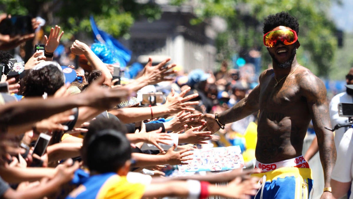 Warriors' Jordan Bell runs out of booze at championship parade, grabs a ...