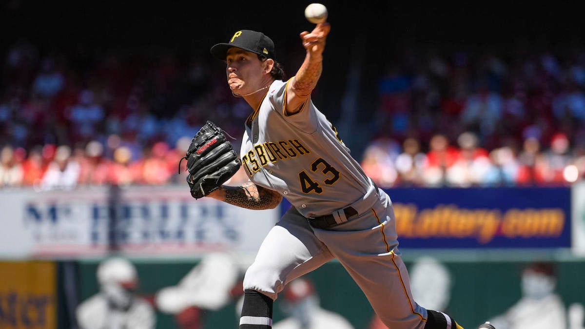 Pirates reliever Steven Brault sings national anthem before game ...