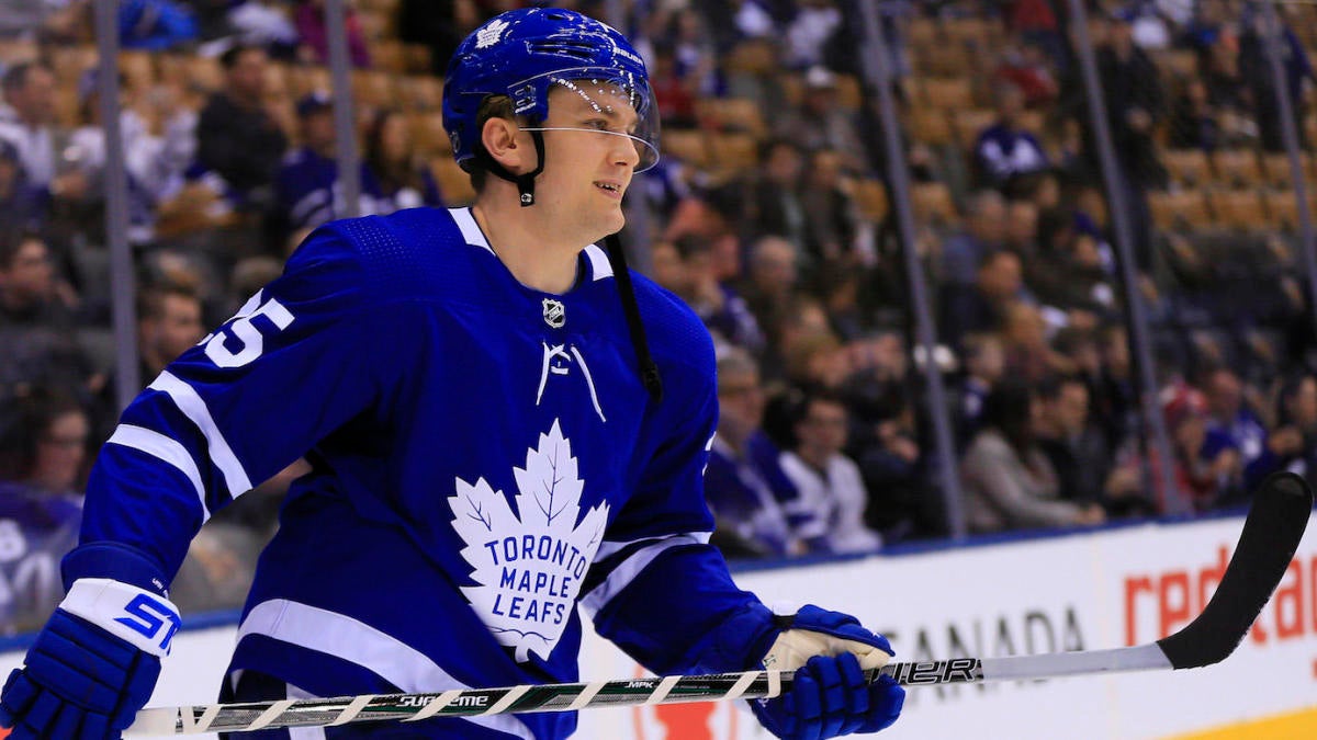 2018 NHL Free Agency: James van Riemsdyk reunites with Philadelphia ...