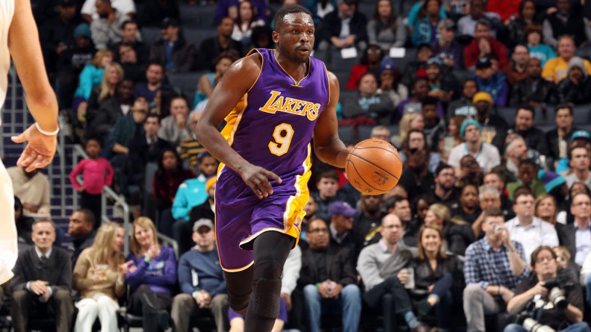 Lakers waive Luol Deng, clear cap space to add max player alongside ...