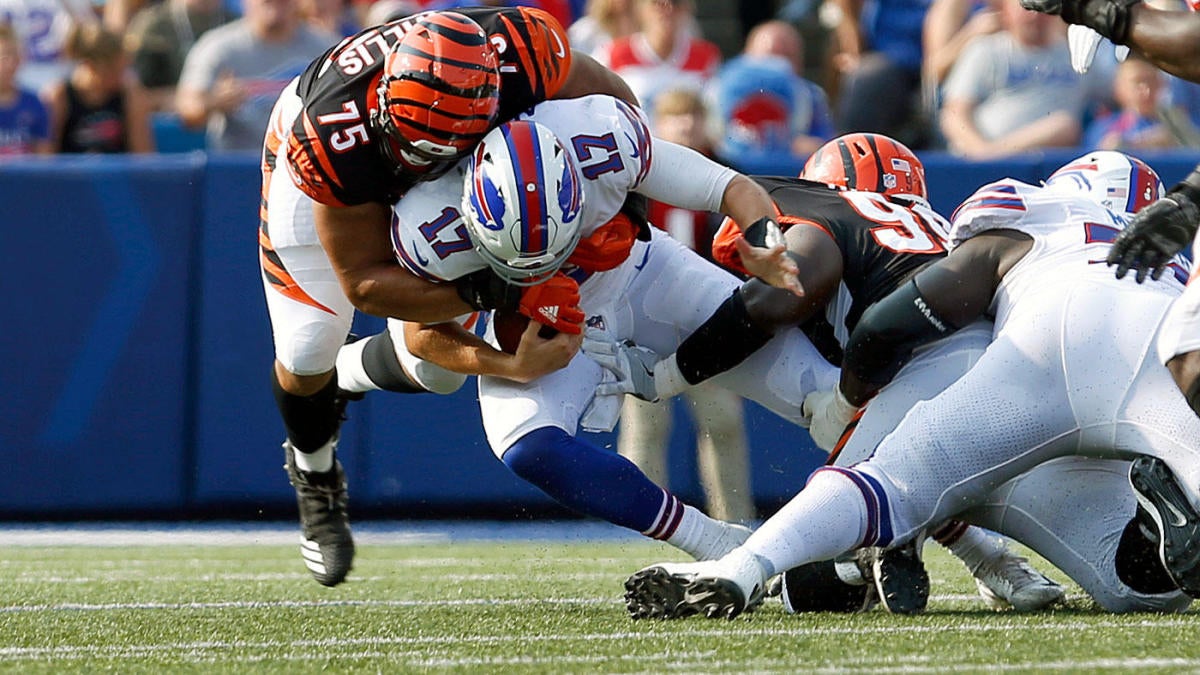 As injuries mount and sloppy play rules, why do we still have four NFL ...