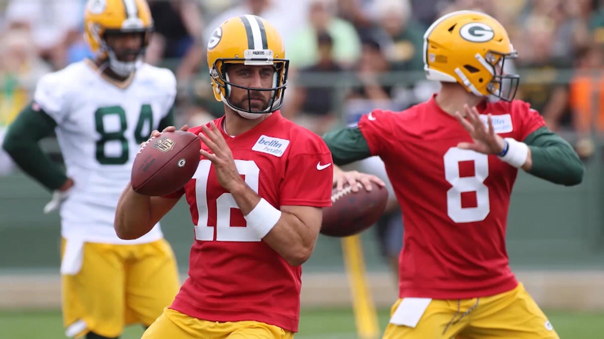 Aaron Rodgers returns to practice, remains questionable for Packers vs ...