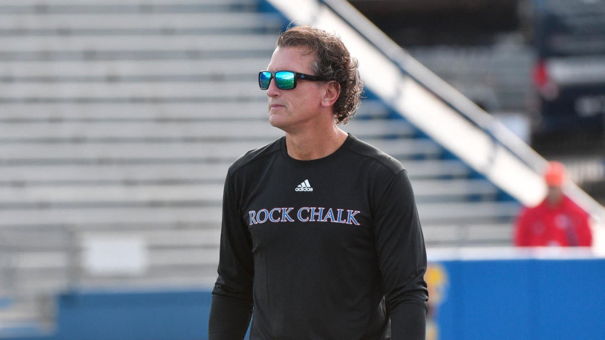 Kansas dismisses offensive coordinator Doug Meacham amid three-game ...