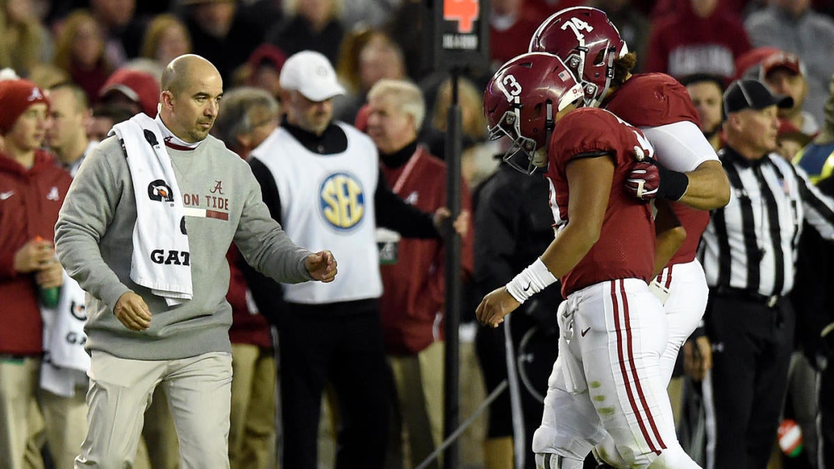 No. 1 Alabama dominates once again, but starts to show cracks in its ...