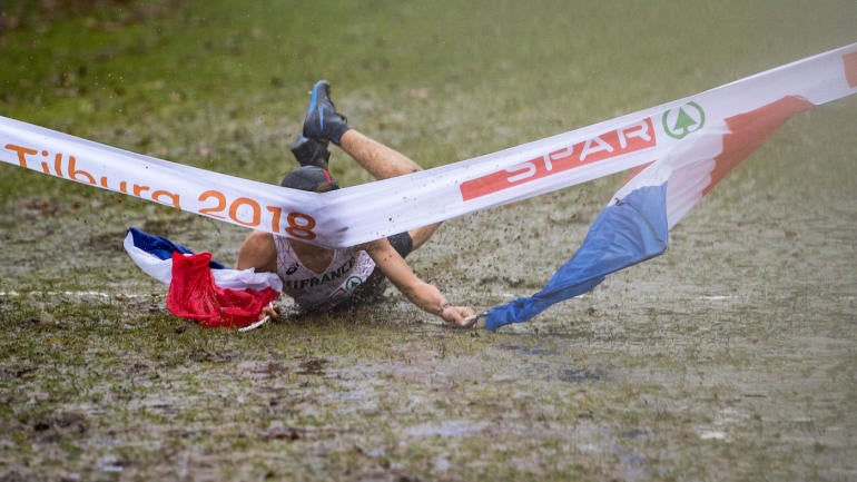 Cross country runner falls on his face trying to celebrate winning a ...