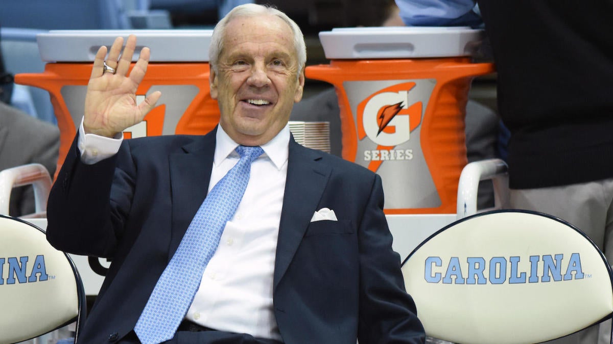 Hall of Fame coach Roy Williams signs eight-year extension with North ...