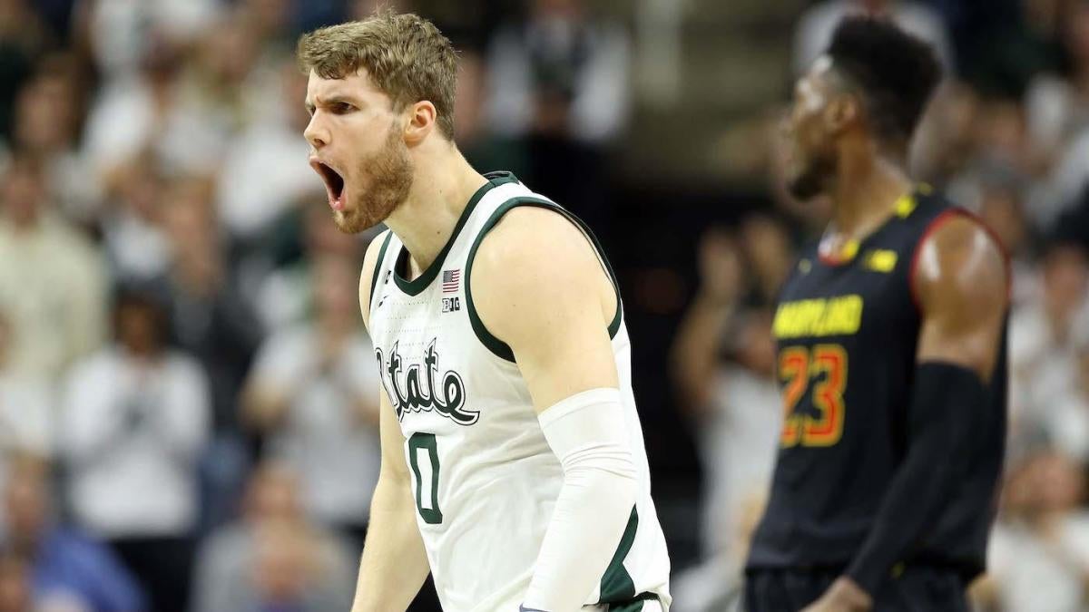 VIDEO: Michigan State's Kyle Ahrens suffers lower leg injury in Big Ten ...
