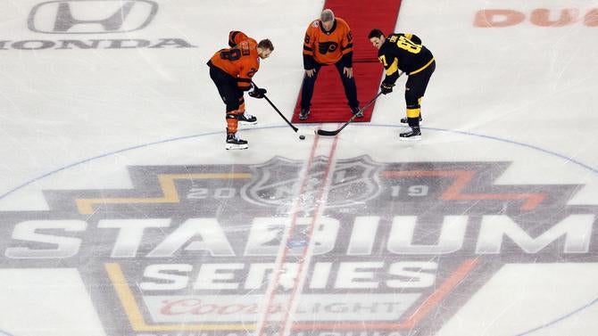 Stadium Series 2019: The best photos from Penguins-Flyers outdoor game ...