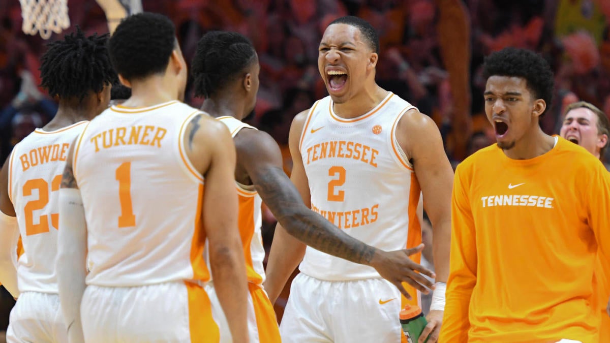 Tennessee bounces back from blowout loss to Kentucky with a blowout win ...