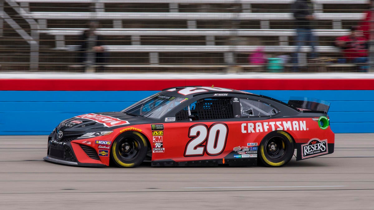 Erik Jones heads into Bristol looking to build on past success and lock ...