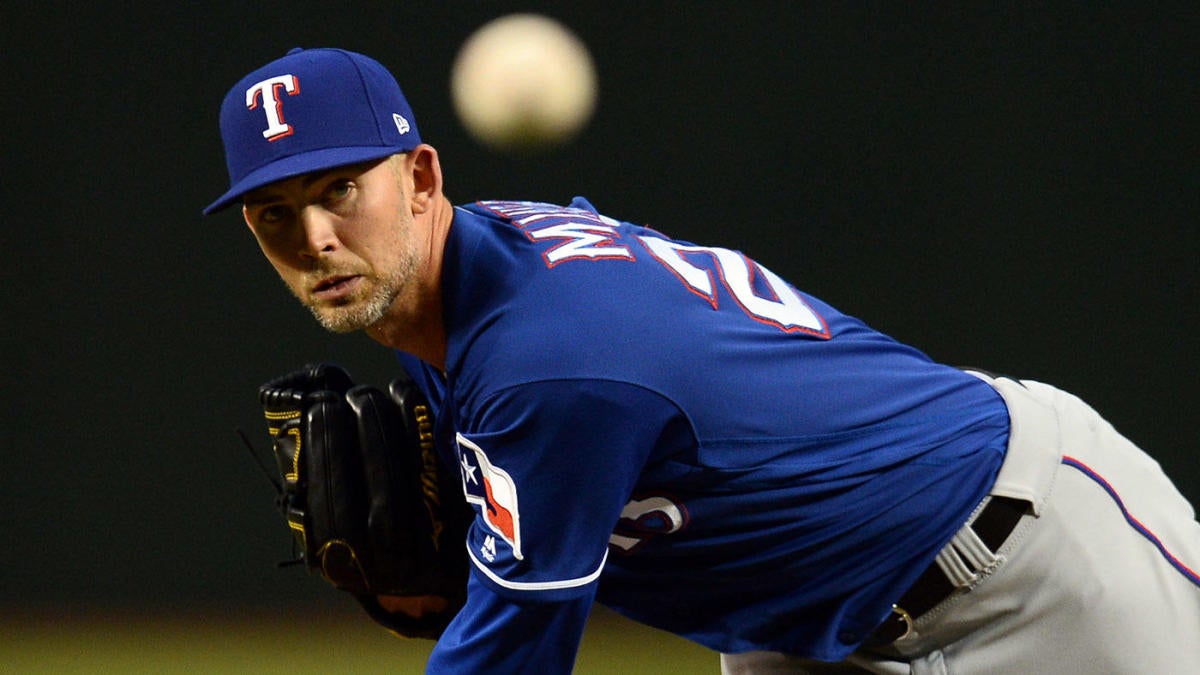 Royals agree to terms with free-agent lefty Mike Minor on two-year deal ...