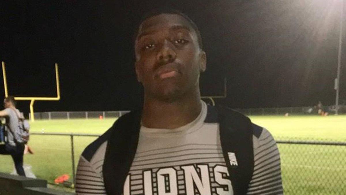 Like his Hall of Fame father, Warren Sapp II is a sack artist ...