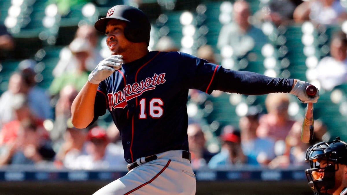 Twins become first MLB team to hit 300 homers in a season, barely ...