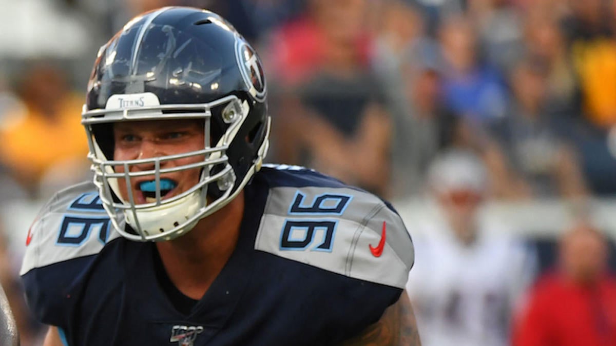 Bears reportedly sign defensive lineman Brent Urban after being ...