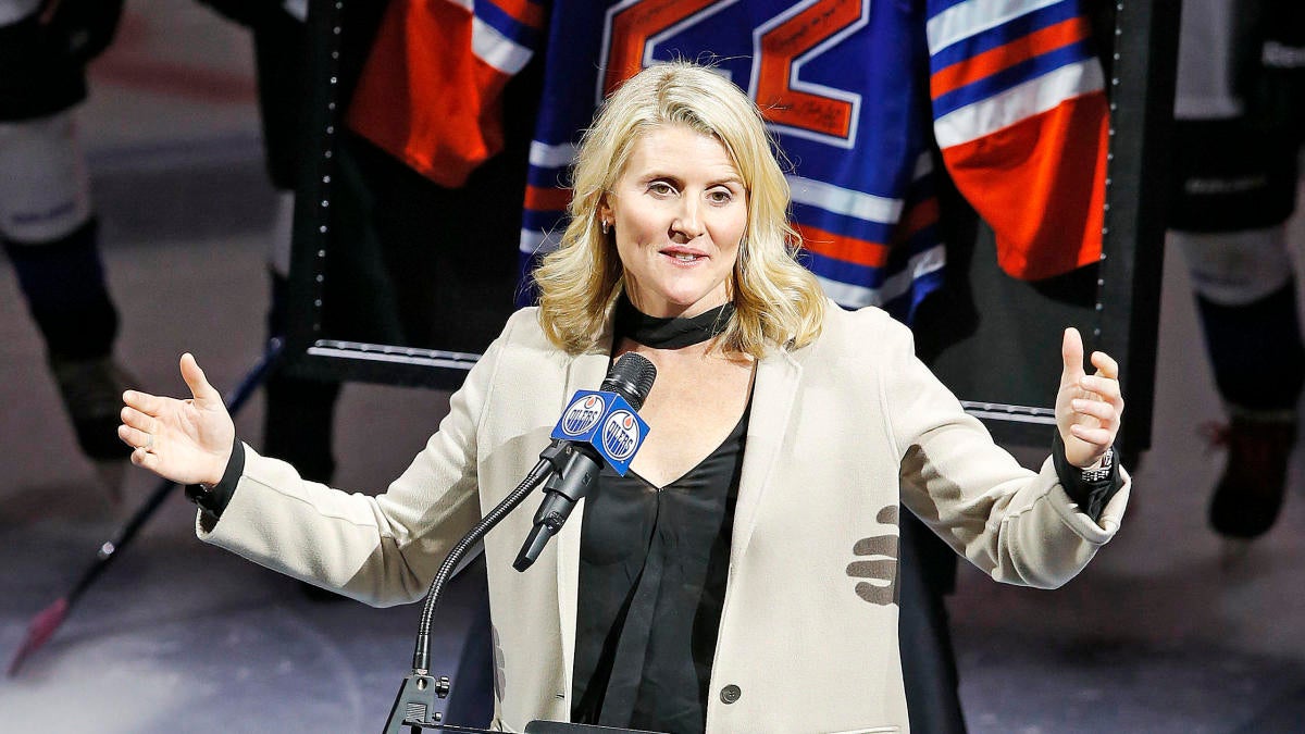 Hayley Wickenheiser, four-time Olympic gold medalist, inducted into ...