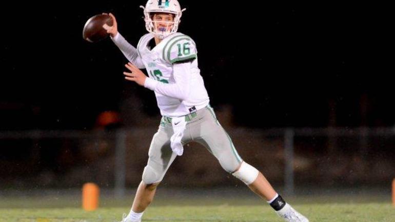 Arch Manning finishes freshman season with over 2,400 passing yards, 34 ...