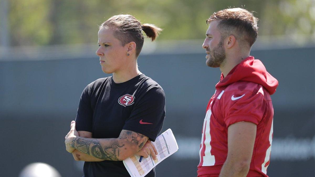 Super Bowl-bound San Francisco 49ers female assistant coach Katie ...