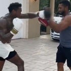 Yankees' Aroldis Chapman shows off boxing skills in driveway, continues ...