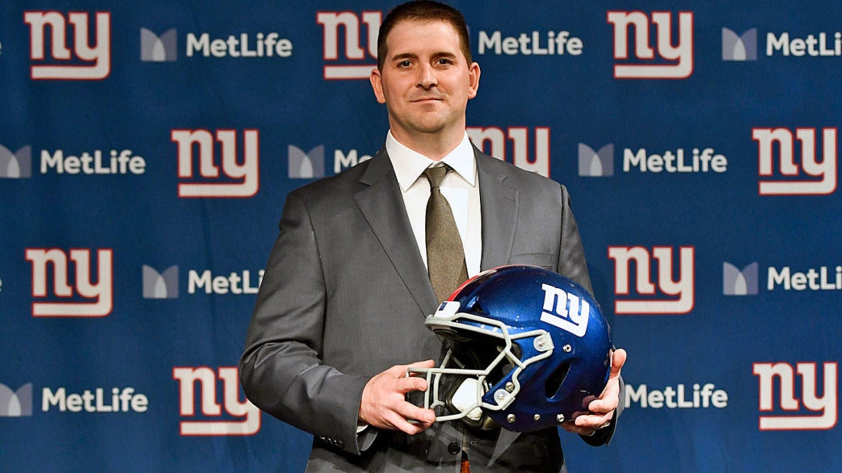 Joe Judge explains how his experience working alongside Tom Brady can ...