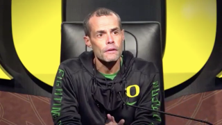 Watch: Oregon OL coach Alex Mirabal says communication is key on the OL