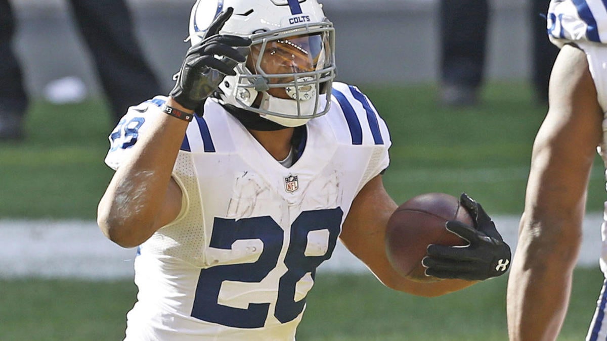 Fantasy Football Believe It or Not: Jonathan Taylor in the first round ...