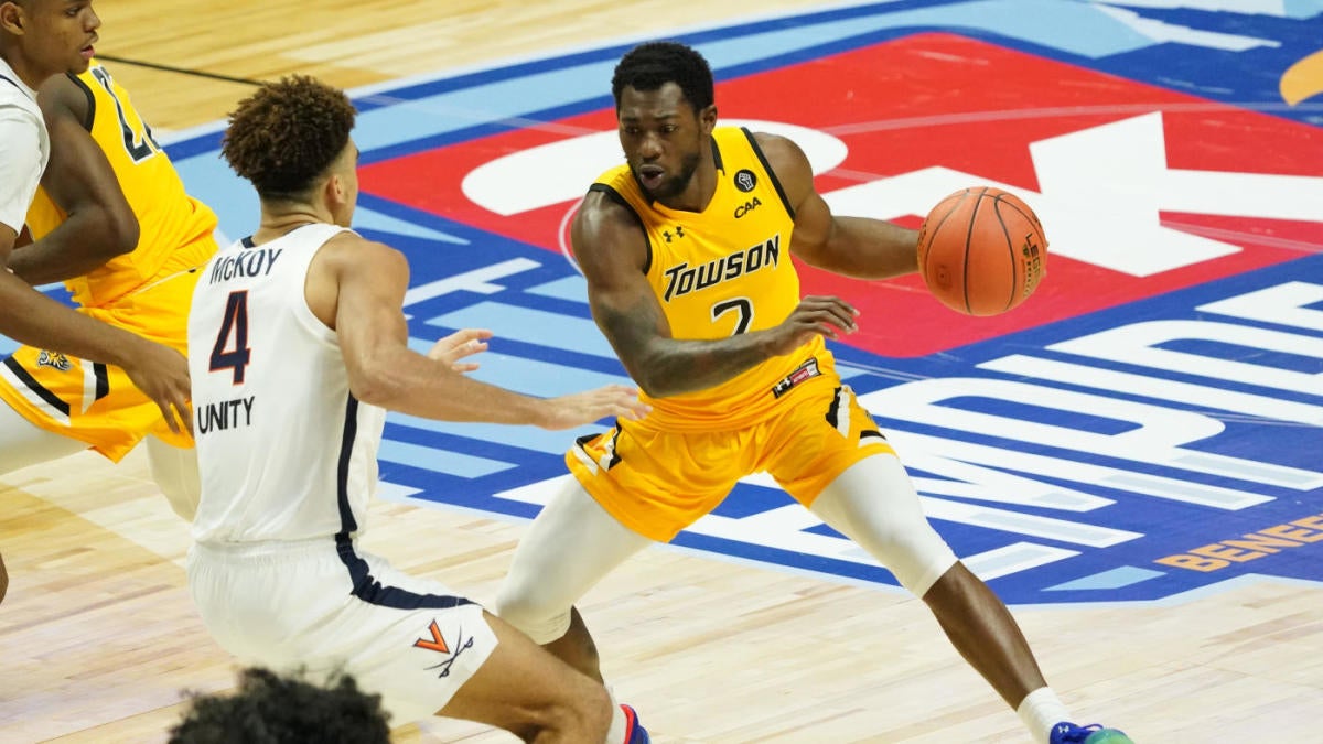 Towson vs. UNC Wilmington odds, line: 2021 college basketball picks ...
