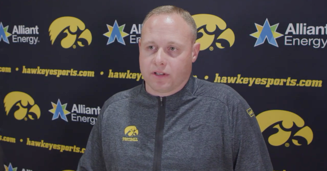 Seth Wallace talks versatility with Iowa linebackers Jack Campbell ...