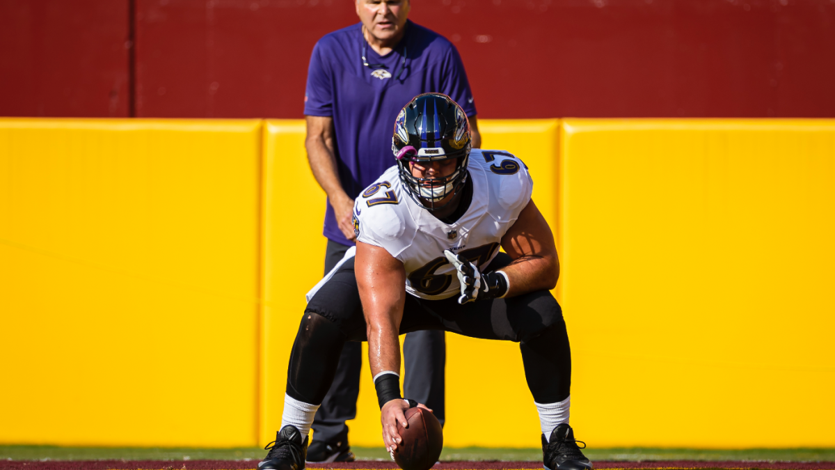 Giants acquire offensive lineman, late-round picks from Ravens for ...