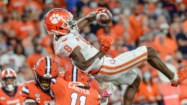 Clemson Offense Continues To Struggle As Tigers Move Down One Spot