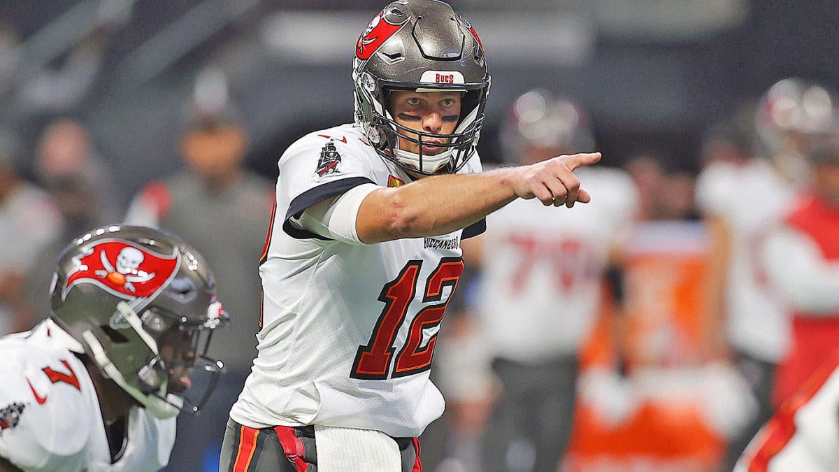 Buccaneers GM Jason Licht doesn't rule out a Tom Brady comeback: 'We'll ...