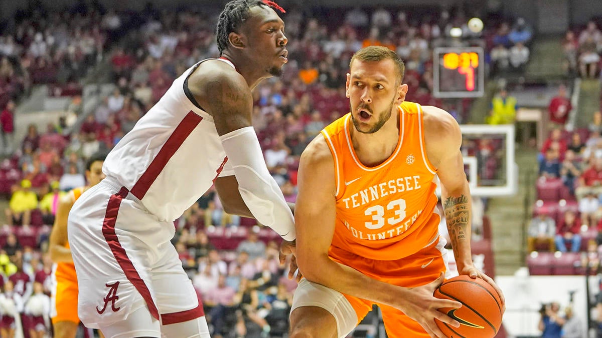 College basketball picks, schedule: Predictions for Tennessee vs. Texas ...