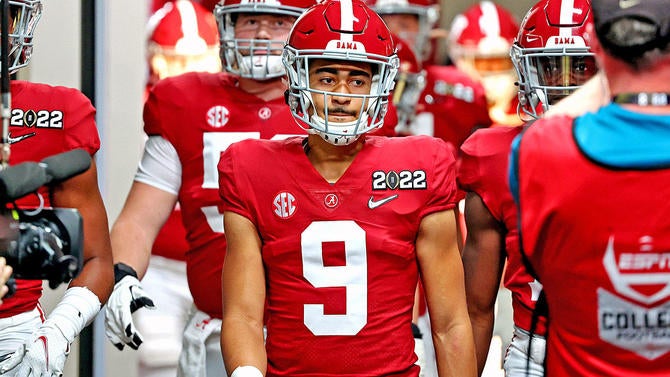 Stetson Bennett's Cinderella story ends with him becoming Georgia ...